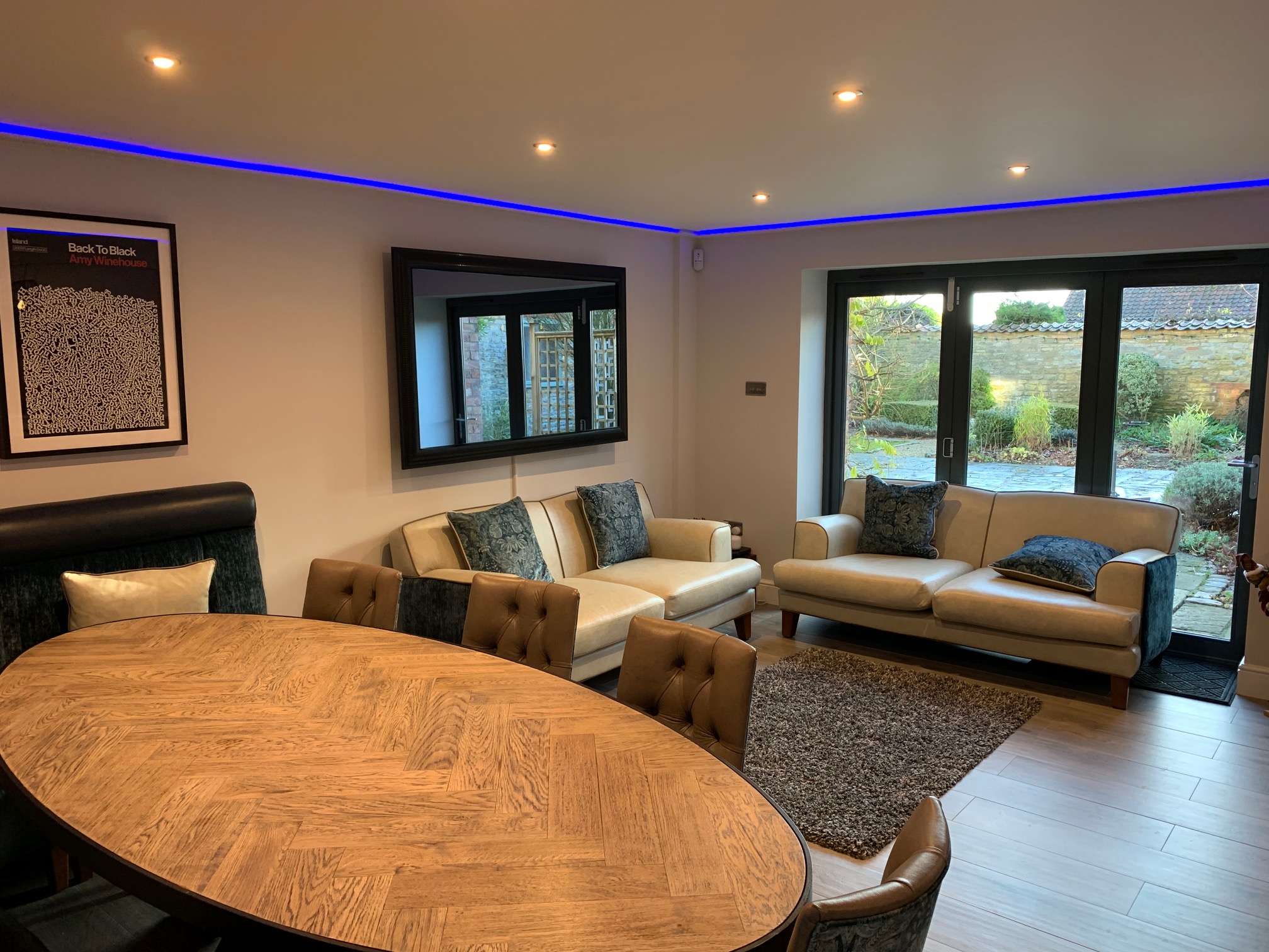 Mirror TVs Direct from the Manufacturer - TV IN disguise